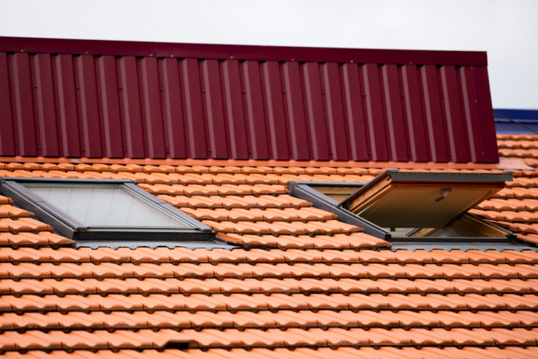 Fuite sur Velux : causes et solutions possibles - monEquerre.fr