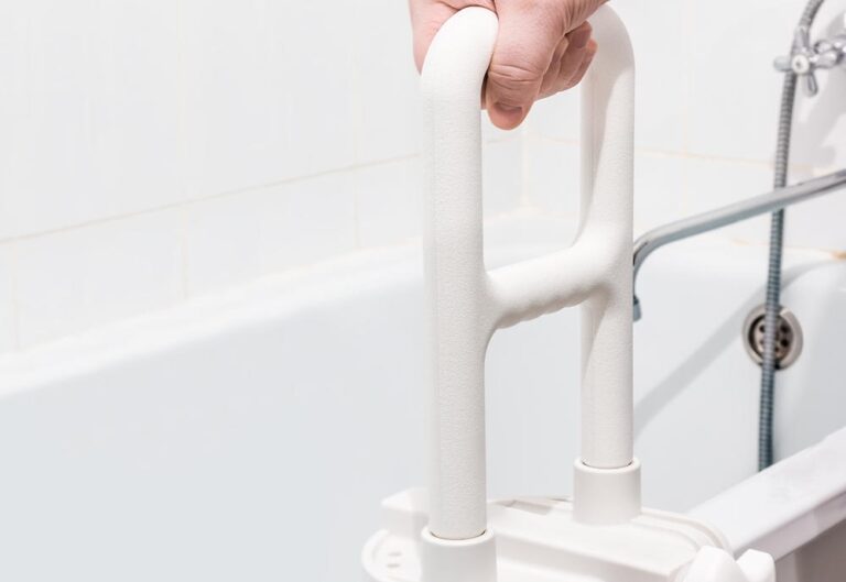 Porte handicapé : quelles normes PMR à respecter et quels prix ...