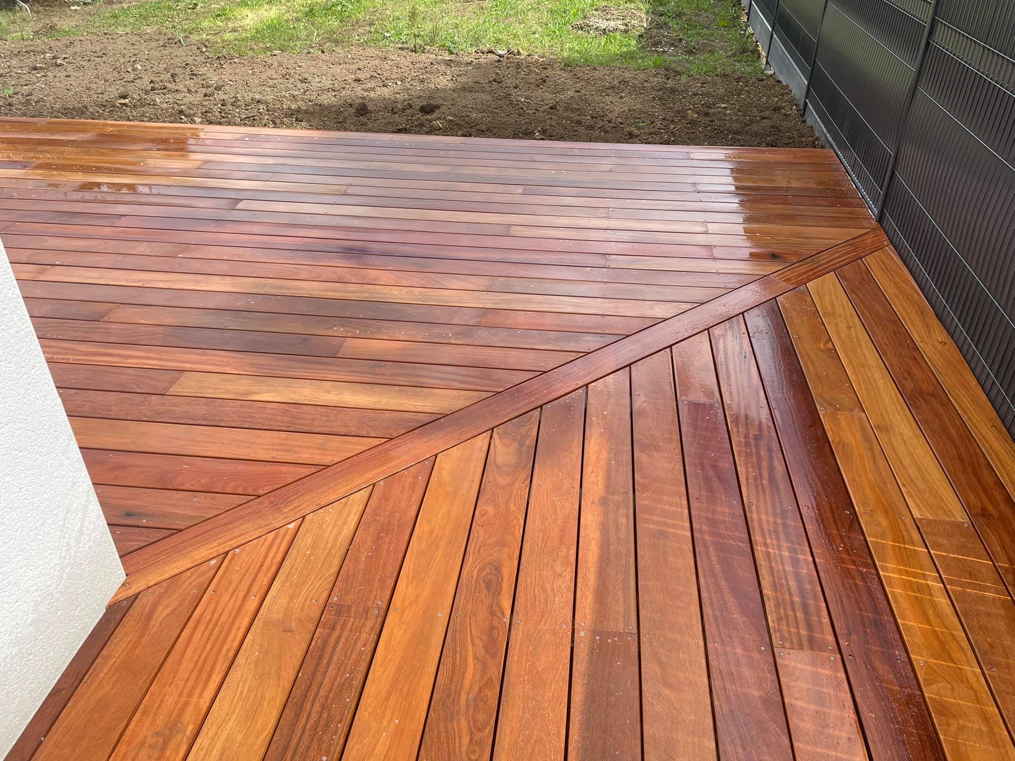 Prix d'une terrasse en bois : vrais tarifs 2024 - monEquerre.fr